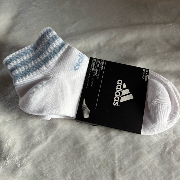 adidas | Accessories | Adidas Cushioned Arch Support Ankle Socks Nwt ...